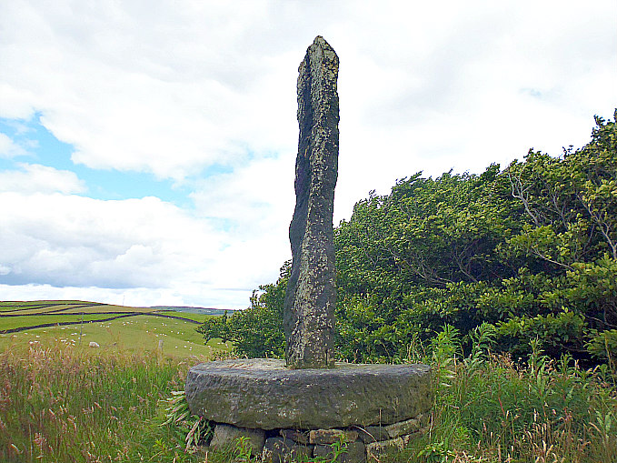 Standing Stones At Stones, Near Todmorden, West Yorkshire | The Journal ...